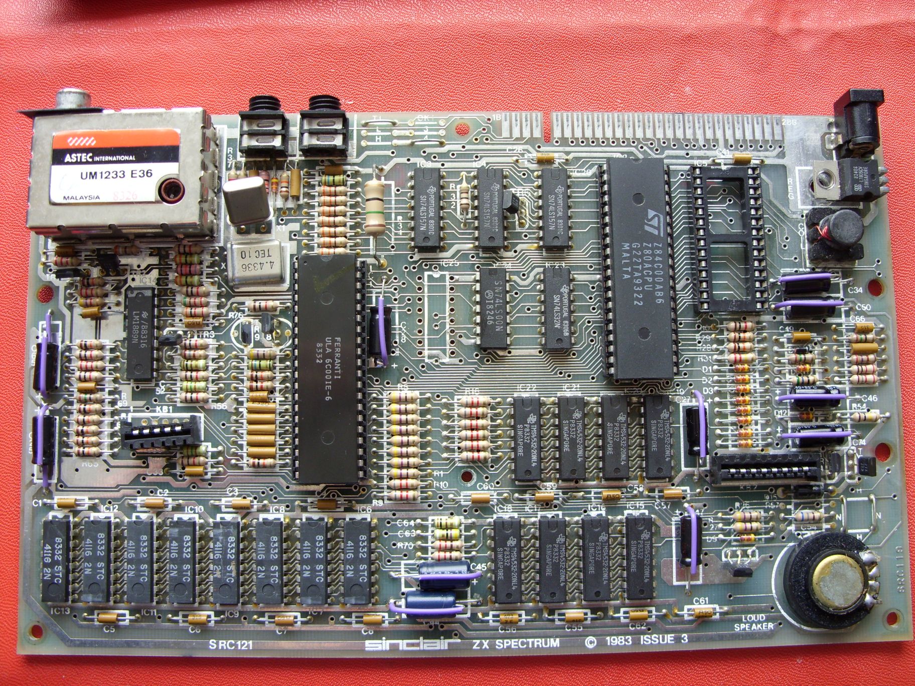 Repairing A ZX Spectrum @ Retroleum